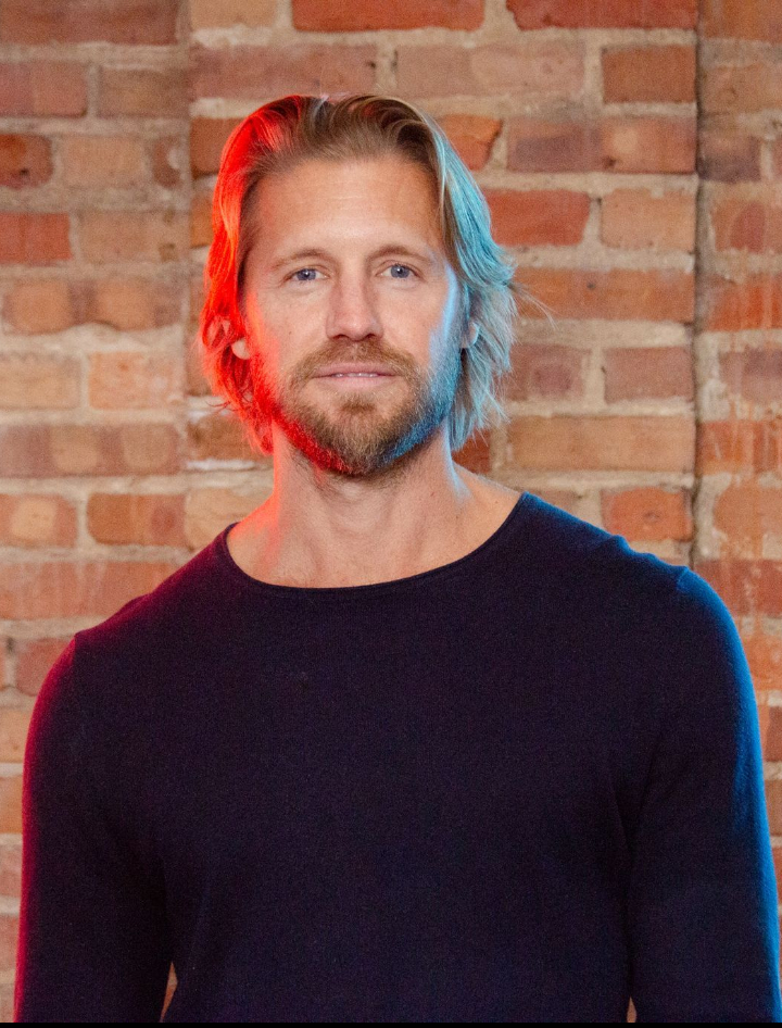 Picture of Matt Barr