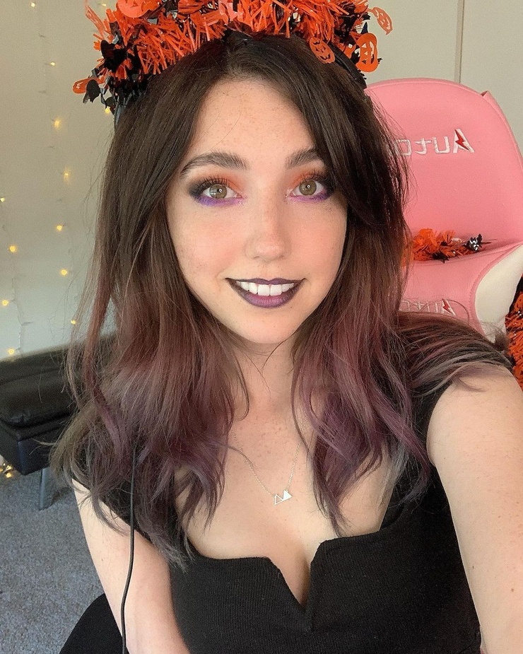 Picture of Bree Morgan aka bunnbree