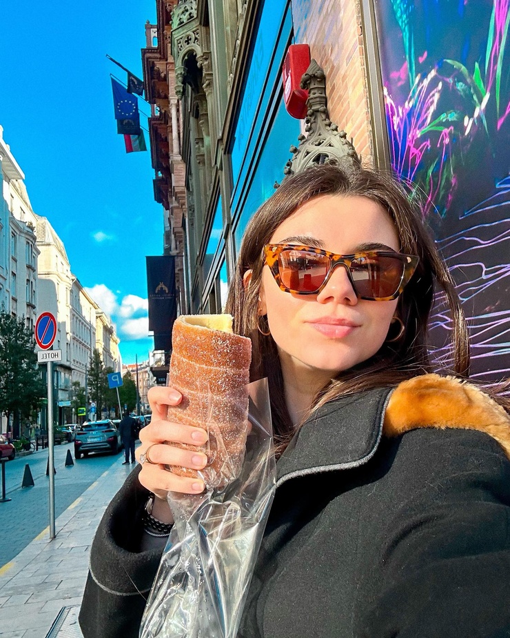 Brett Cooper picture