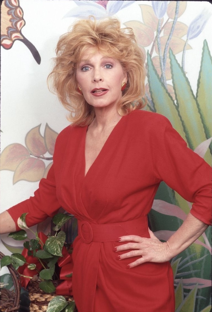 Stella Stevens