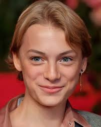 Picture of Eden Dambrine