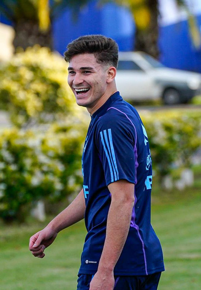 Picture of Julián Álvarez