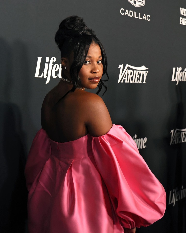 Picture of Dominique Fishback