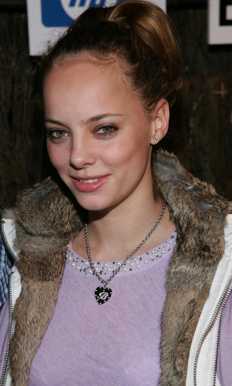 Bijou Phillips