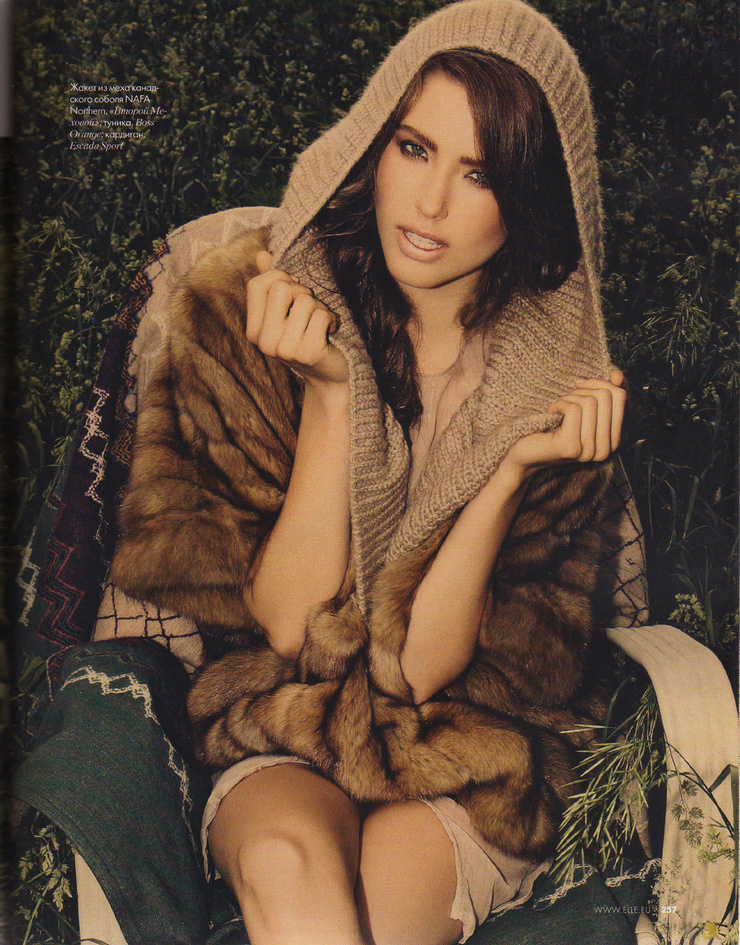 Taryn Davidson picture