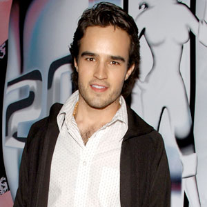 Picture of Justin Mentell