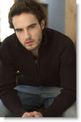 Image of Justin Mentell