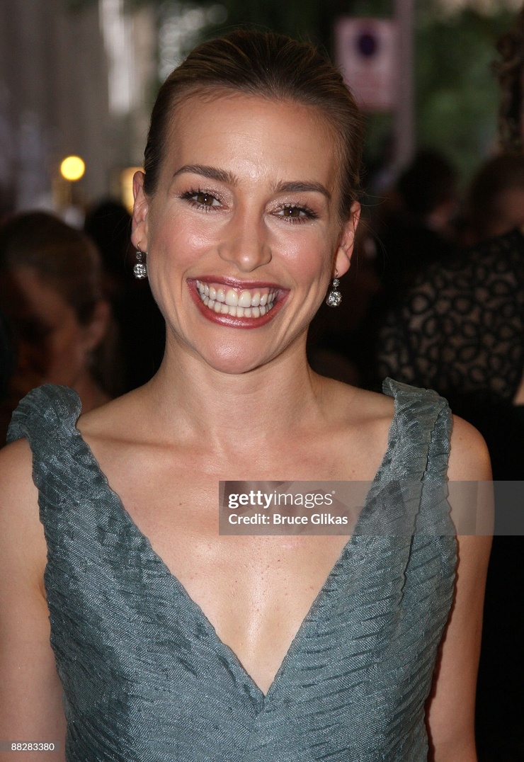 Picture of Piper Perabo