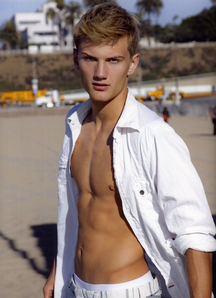 Picture of Erik Sage