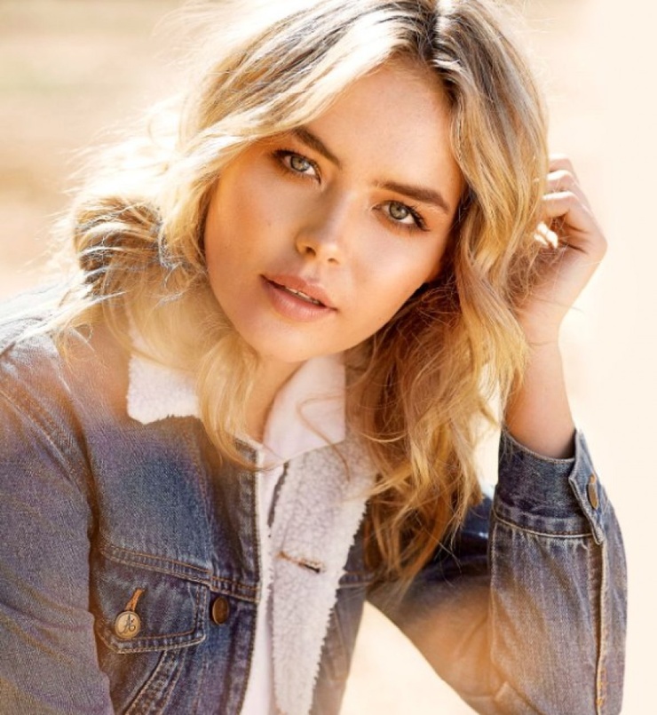 Picture of Lilly Van Der Meer