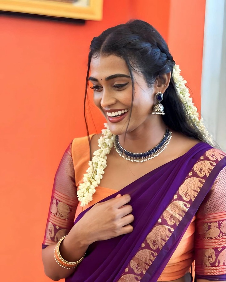 Poornima Ravi picture