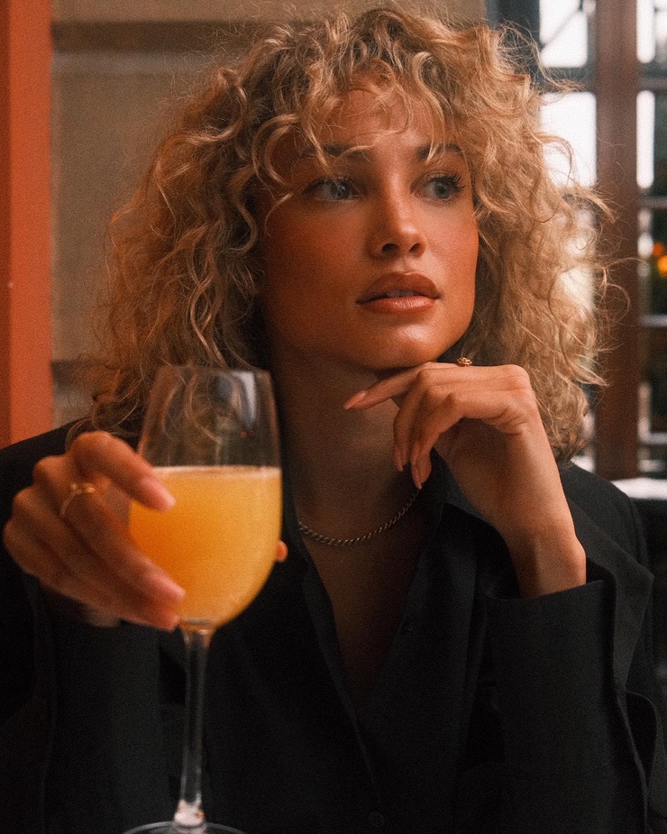 Stephanie Bertram Rose picture