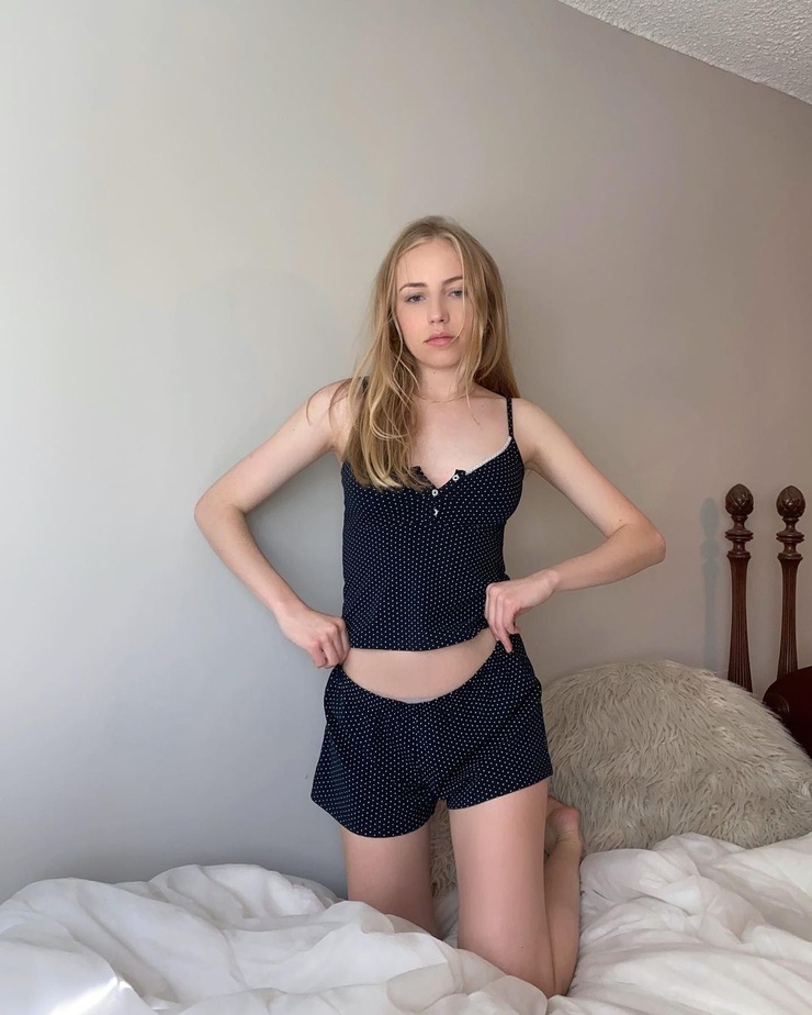 Picture of Emma Broz