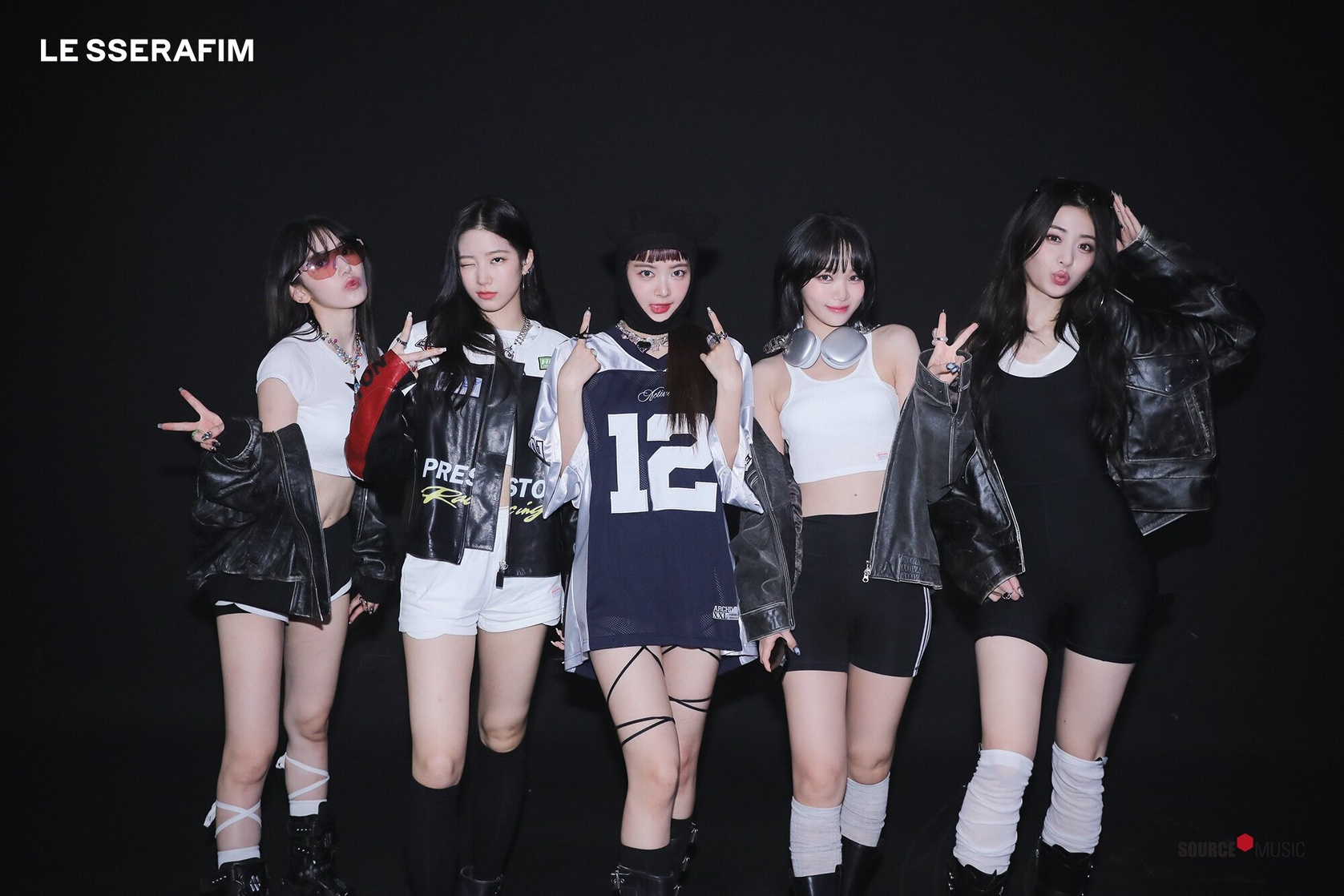 Picture of LE SSERAFIM