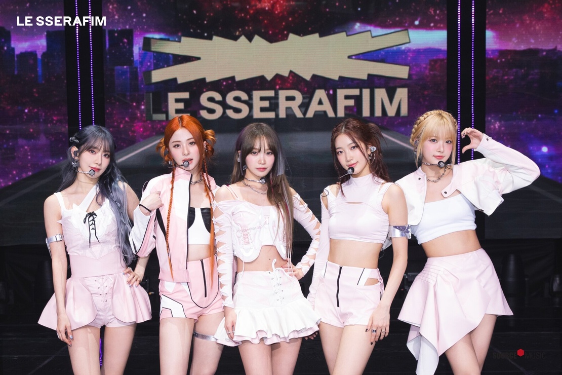 Picture of LE SSERAFIM