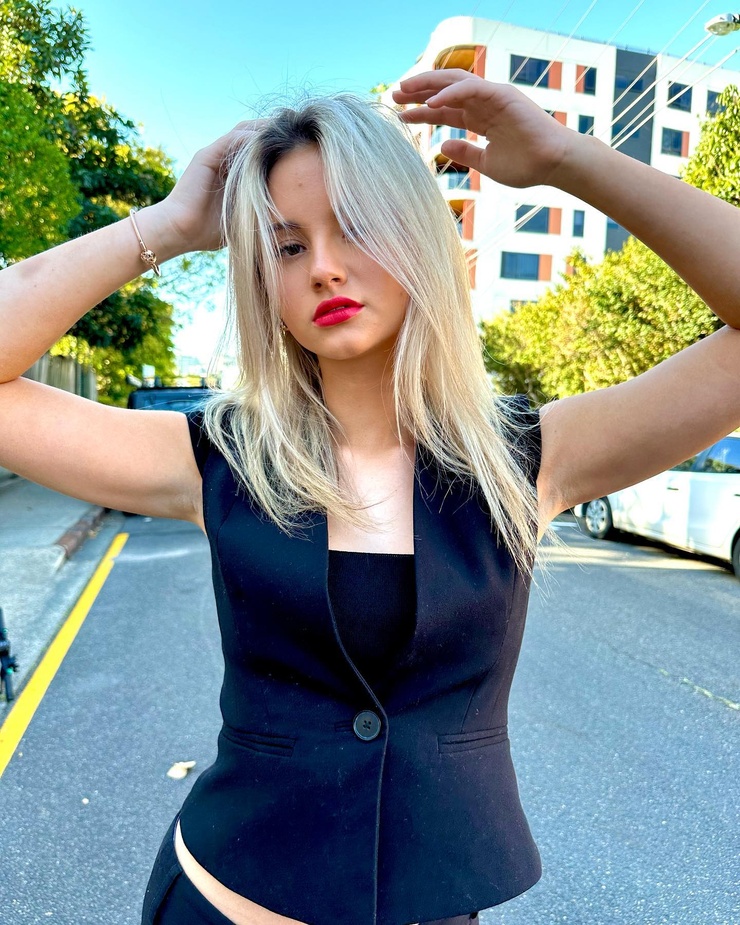 Picture of Chelsea Mayer