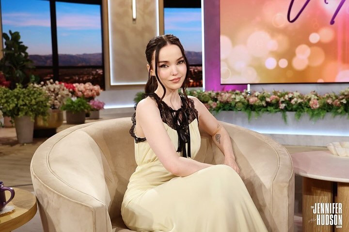 Picture of Dove Cameron