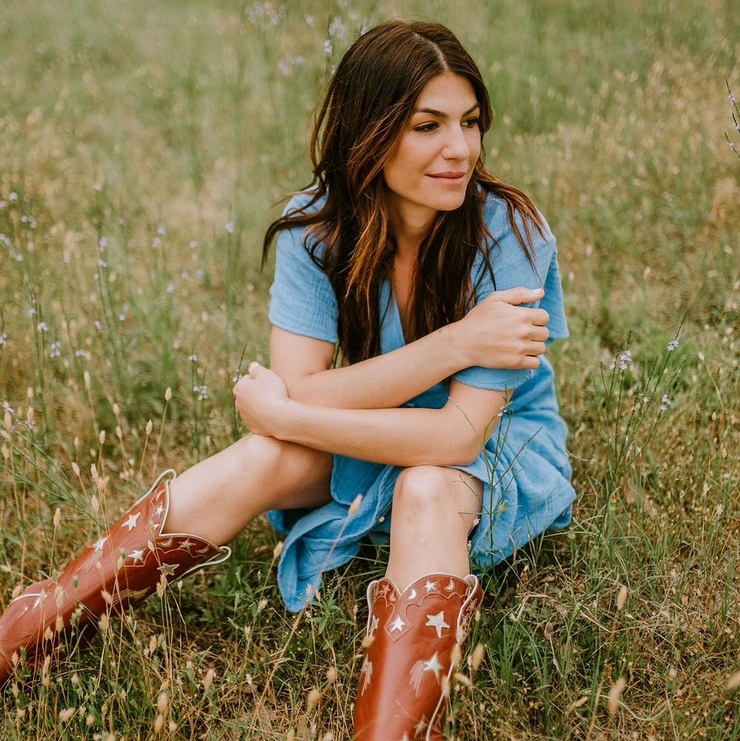 Picture of Genevieve Padalecki