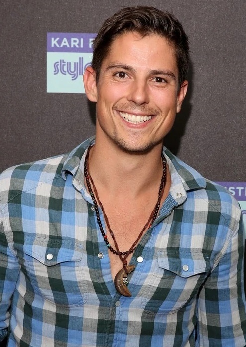 Sean Faris
