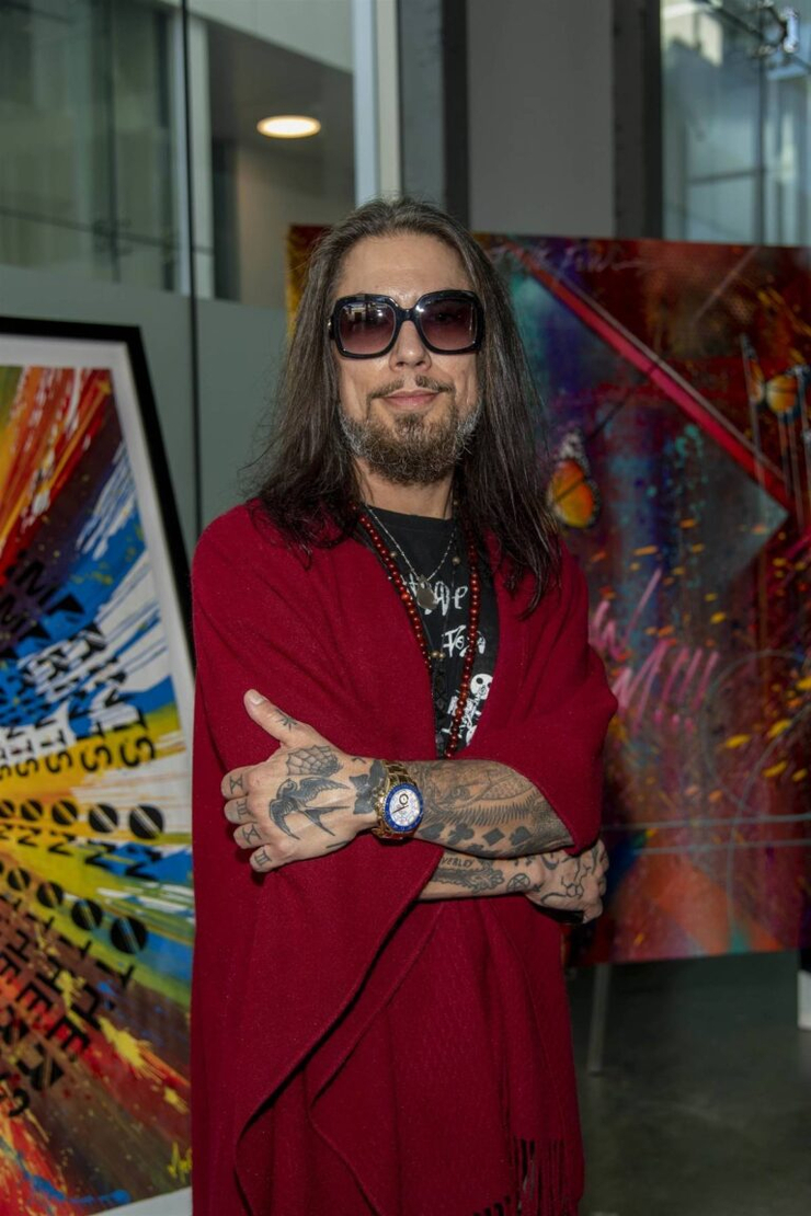 Picture of Dave Navarro