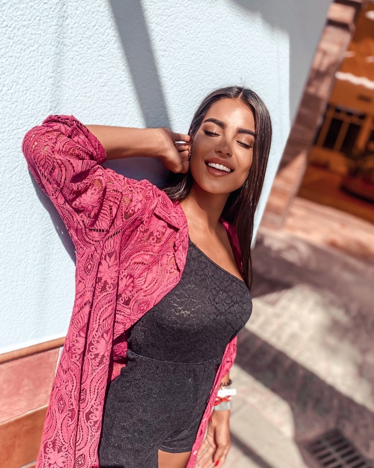 Picture of Cristina Caamaño