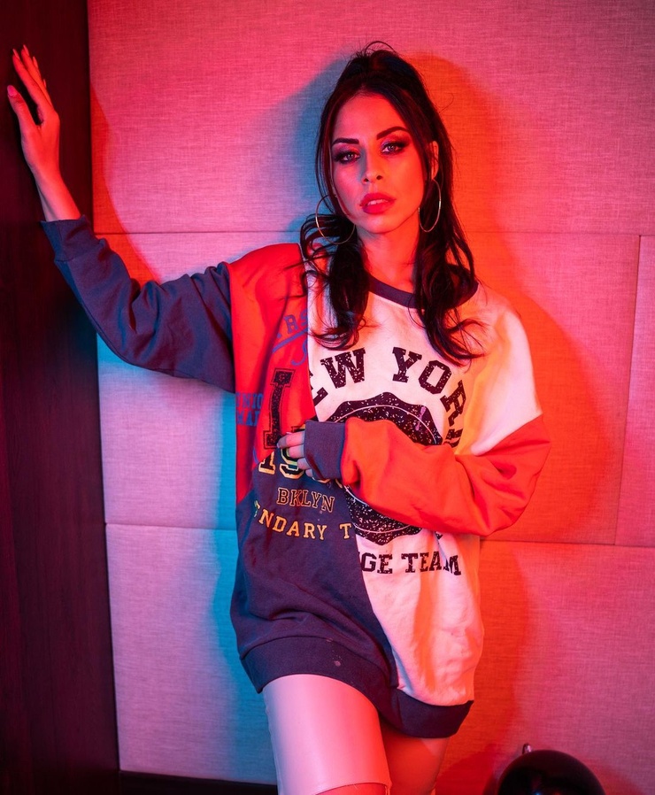 Picture of Negah Amiri