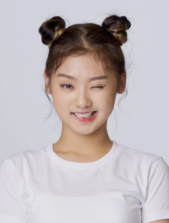 Jin Hyeon-Ju picture