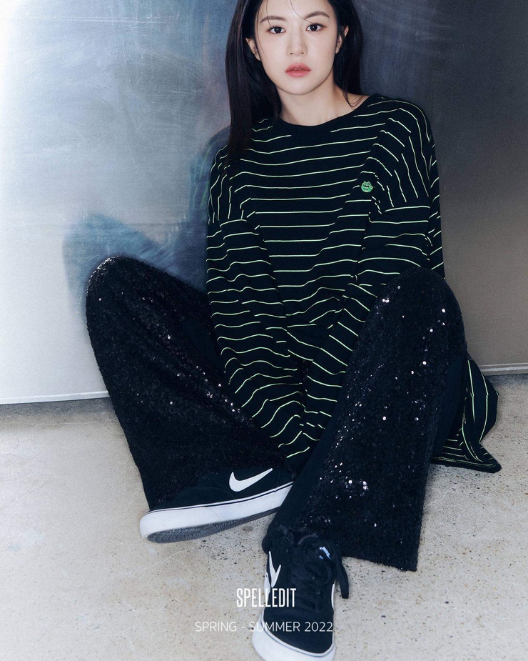 Picture of Go Yoon-Jung