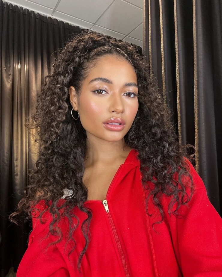 Athena Katoanga picture