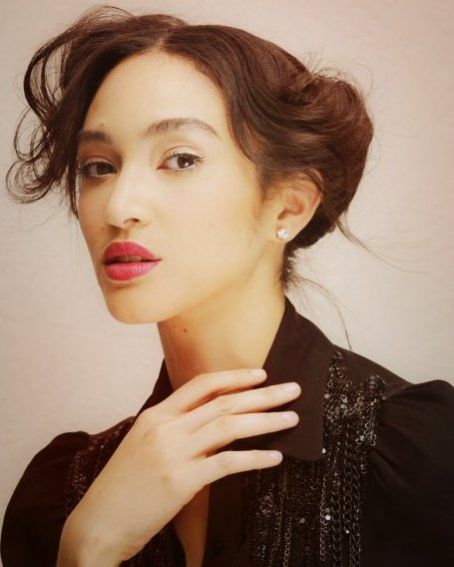 Picture of Naima Mora