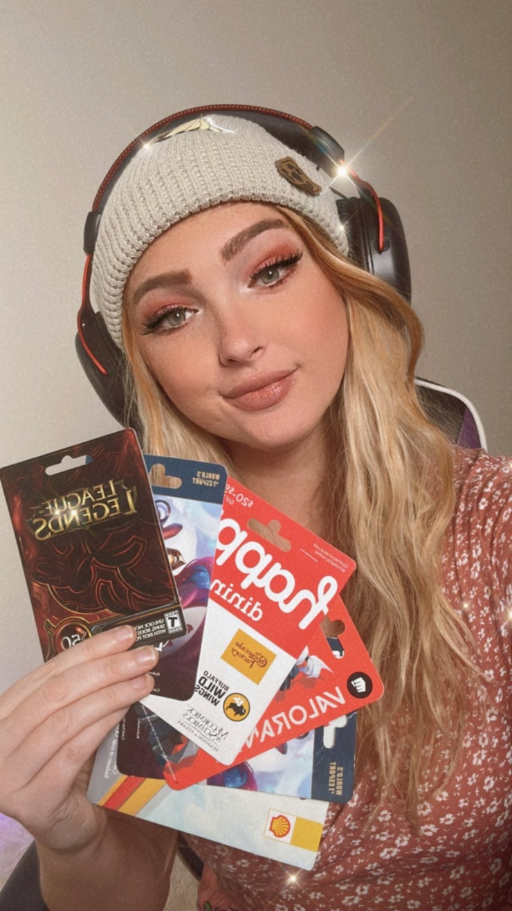 Picture of Michaela Lee