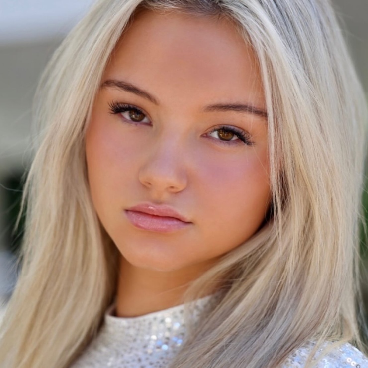 Picture of Chelsea Mayer