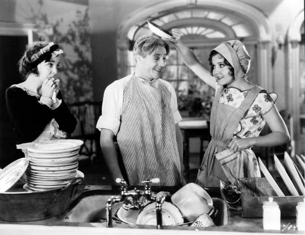 Zasu Pitts, Skeets Gallagher, Nancy Carroll
