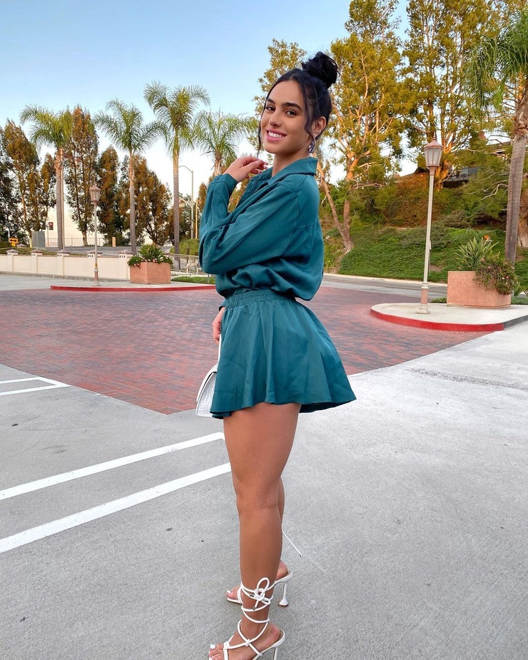 Picture of Joelle Raheb