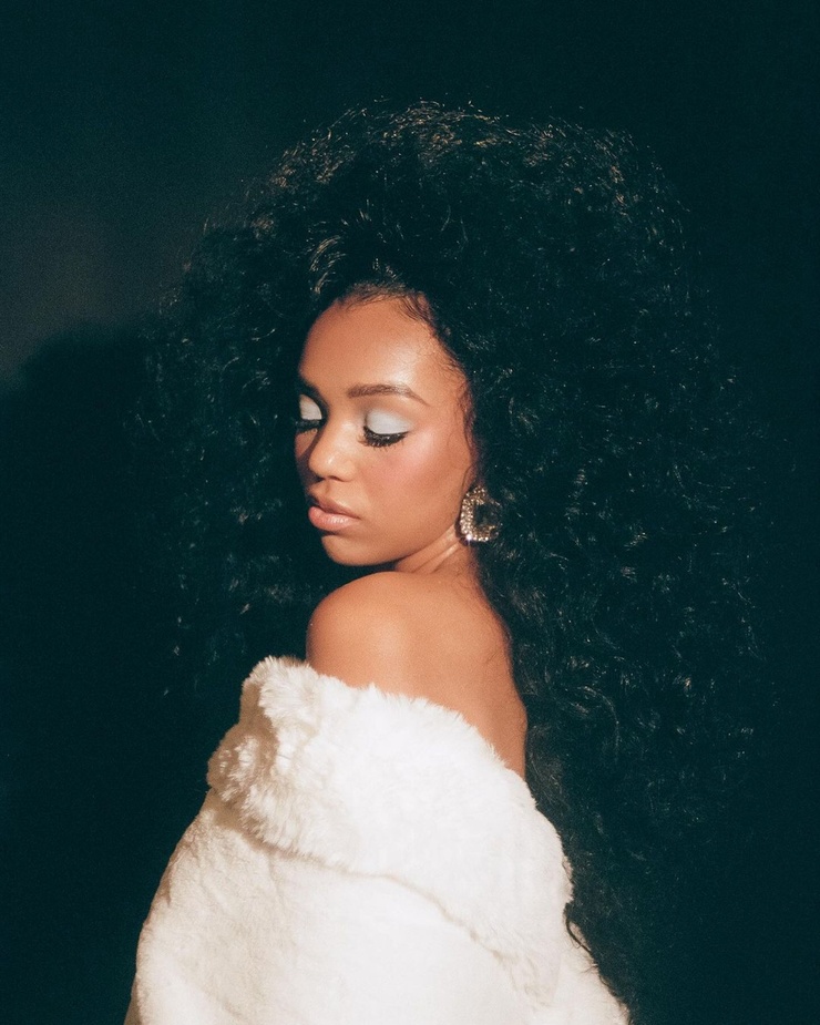 Picture of Daphne Blunt