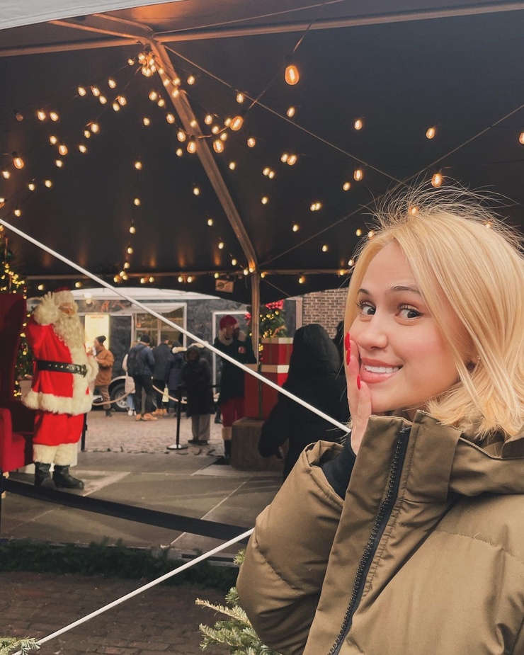 Picture of Maria Bakalova