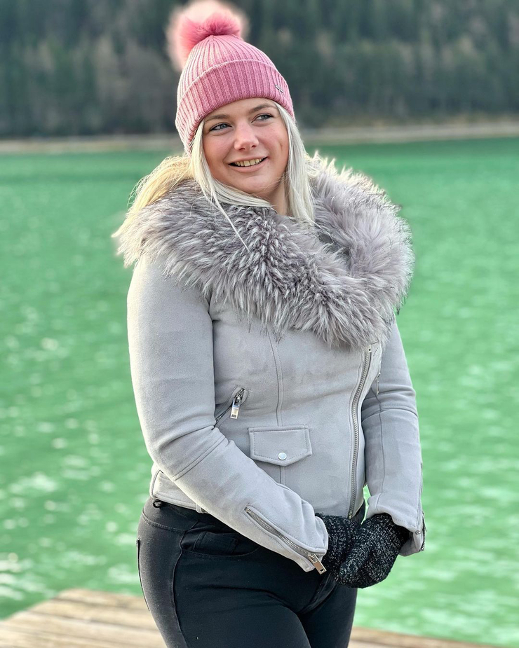 Picture of Clara S (Instagram)