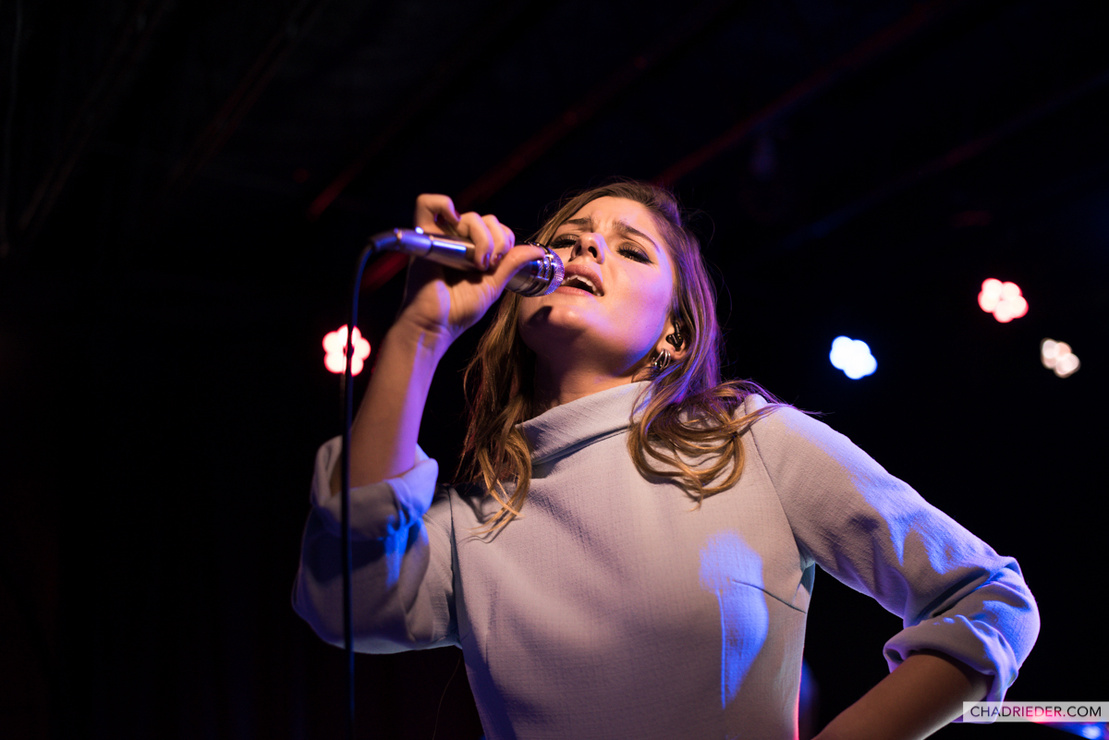 Léon (Swedish Singer) picture