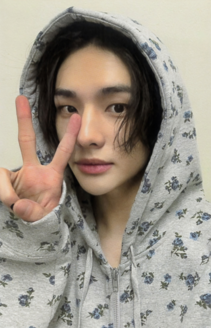 Hyun-Jin Hwang image