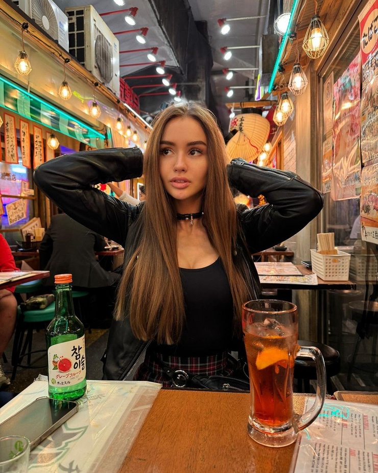 Valenti Vitell image