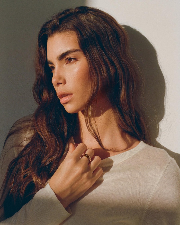 Picture of Cindy Mello