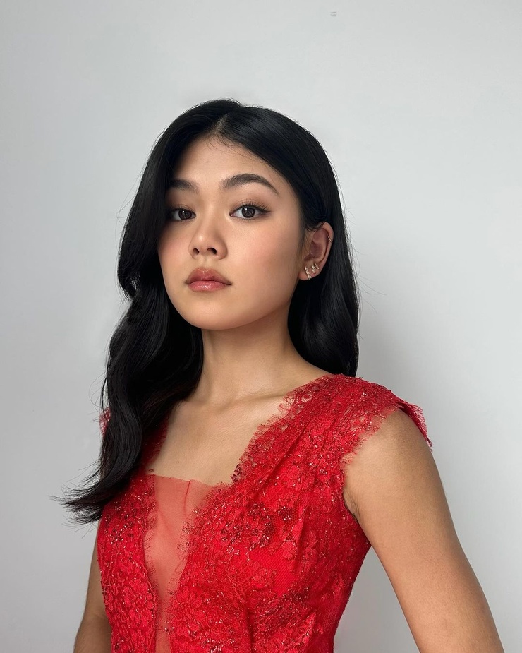 Momona Tamada picture