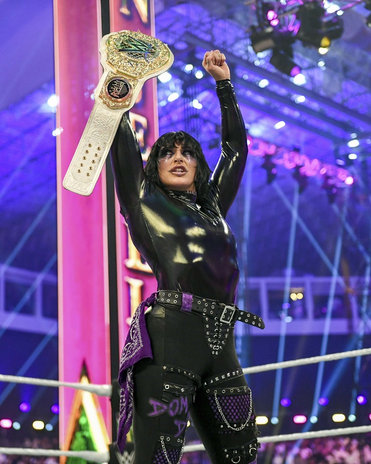 Image of Demi Bennett