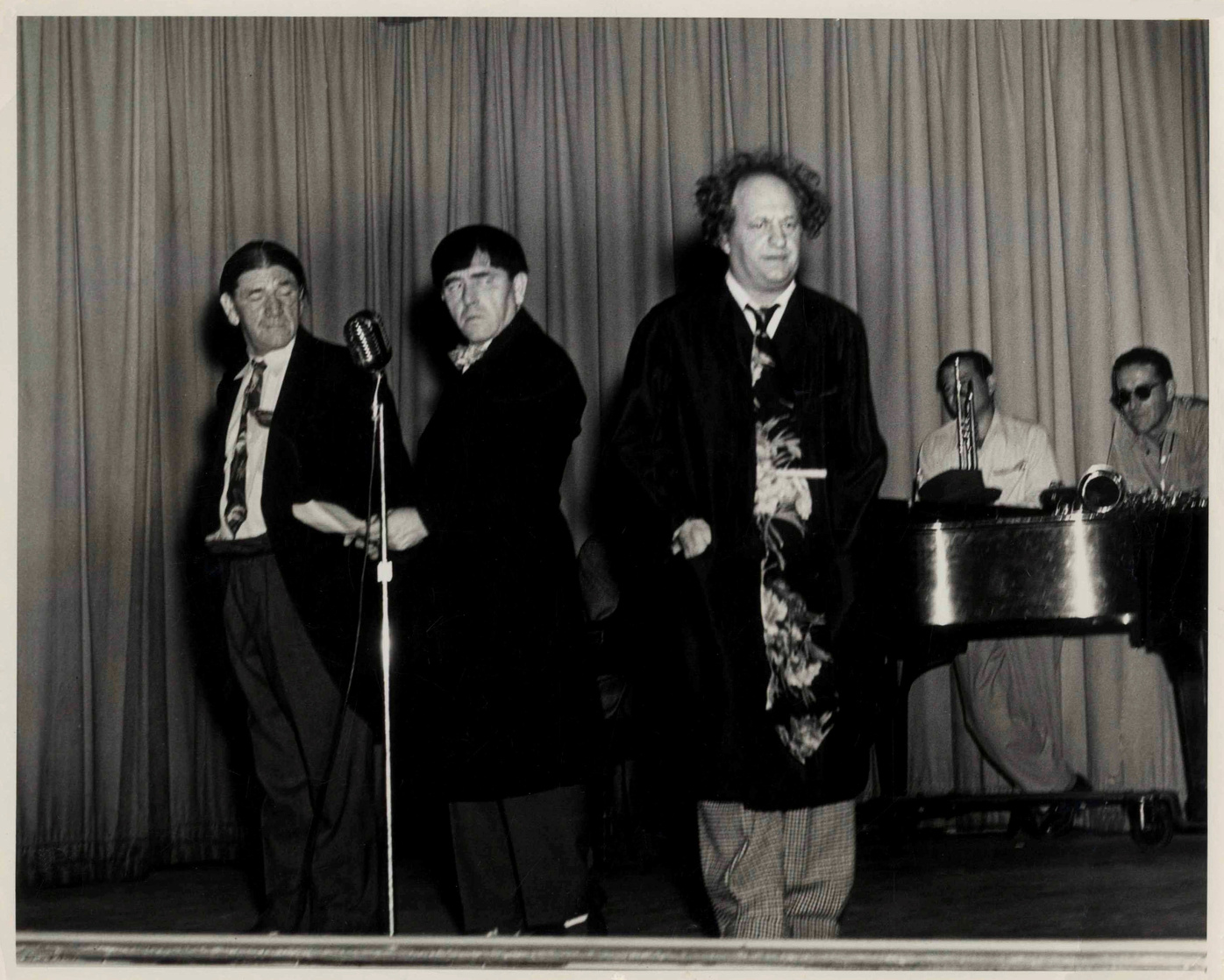 Shemp Howard, Moe Howard, Larry Fine