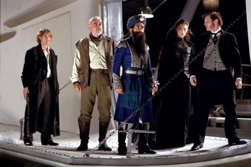 Captain Nemo (Naseeruddin Shah) image