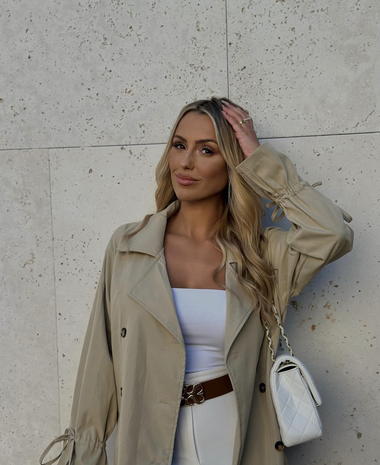 Picture of MARÍA AGUILAR