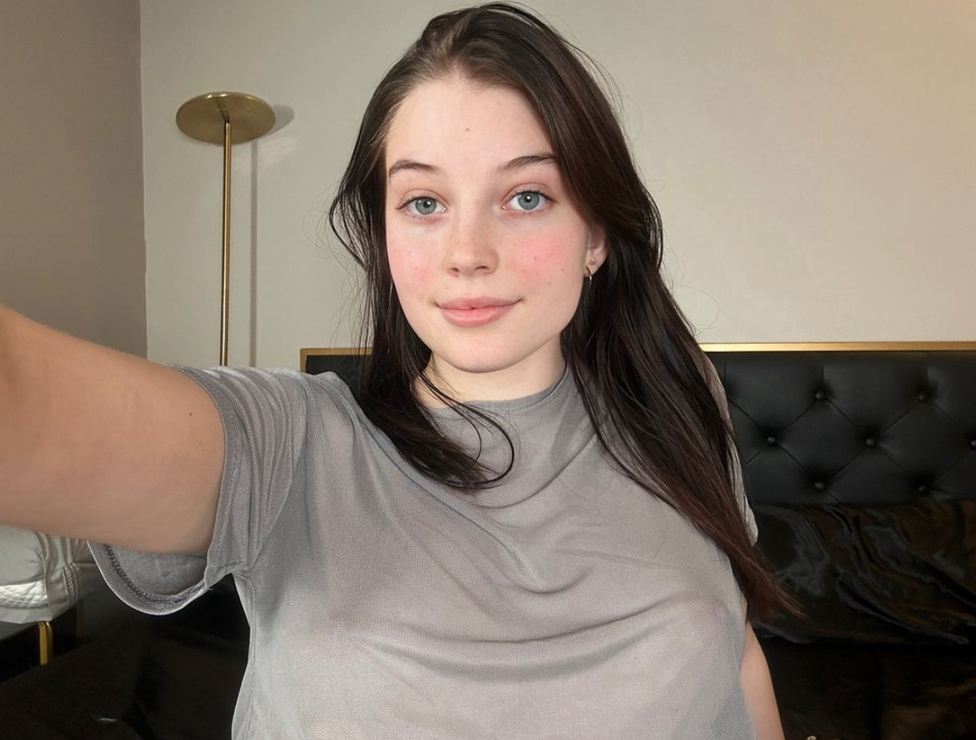 Picture Of Raye Roze