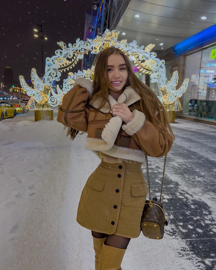 Valenti Vitell Image