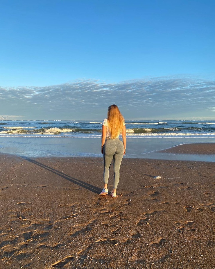 Picture of Elizabeth Ostrander