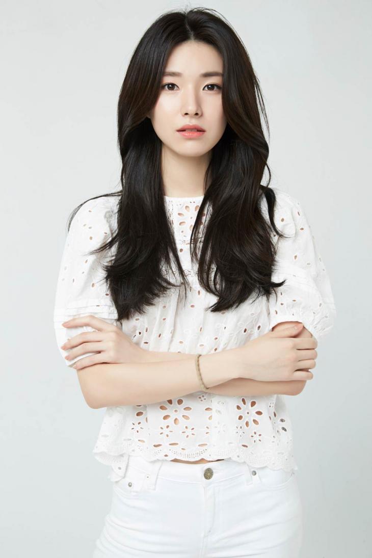 Picture of Shin Ha-young